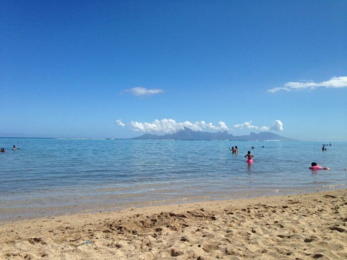 Discover the best beaches of Tahiti in 2026 - Our full guide